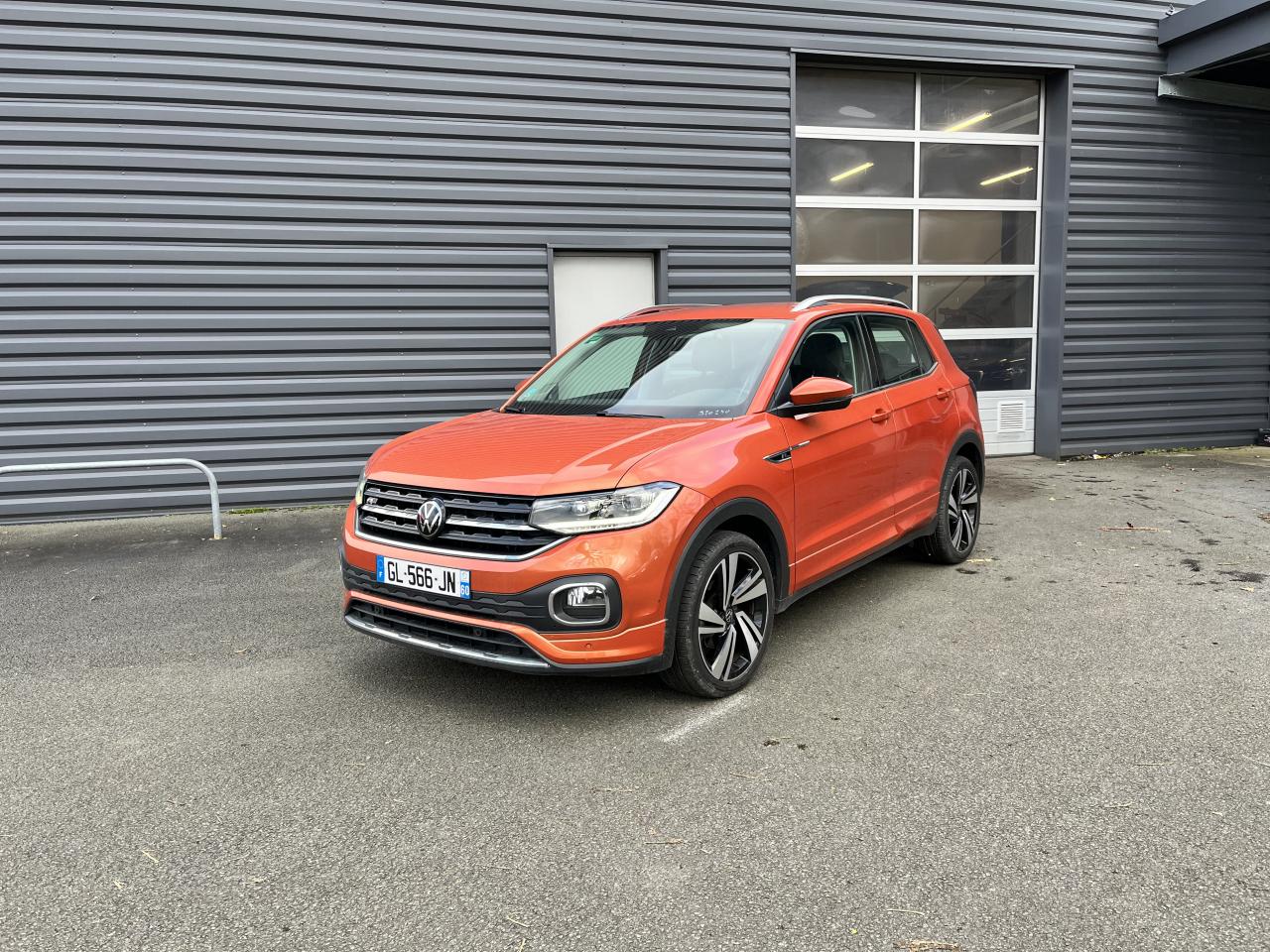 VEO PRO - VOLKSWAGEN-T-CROSS-T-Cross TSI 110 R-Line DSG + GPS + JA18 ...